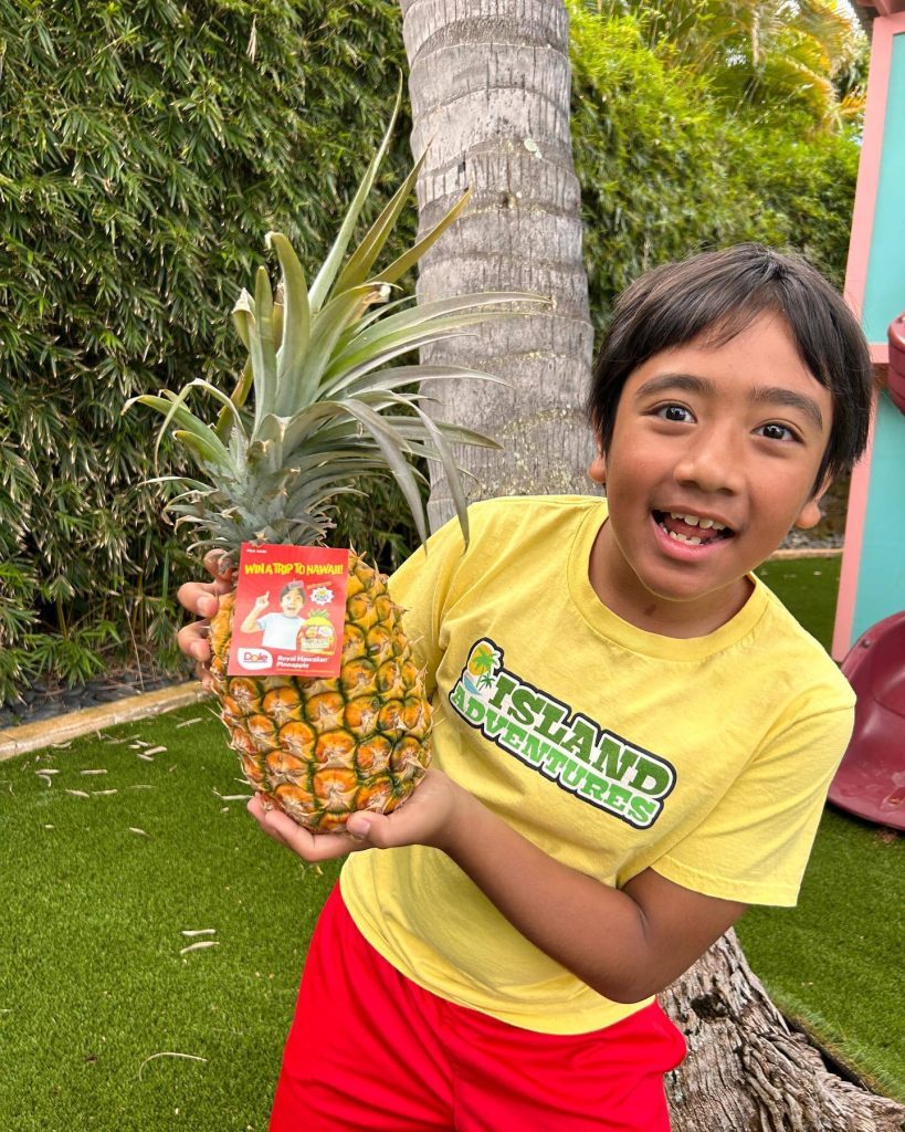 Ryan's World Age: How a Young Boy Became a Global YouTube Icon ...